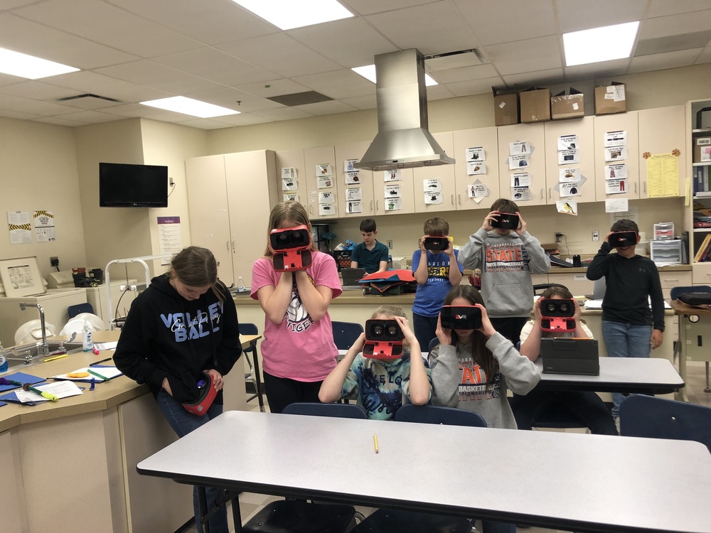 Expanding Our World Through Virtual Reality | Paxton Consolidated Schools